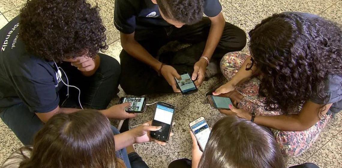 ContextoExato - Celular como ferramenta pedagógica? MEC orienta como garantir uso educacional do ...